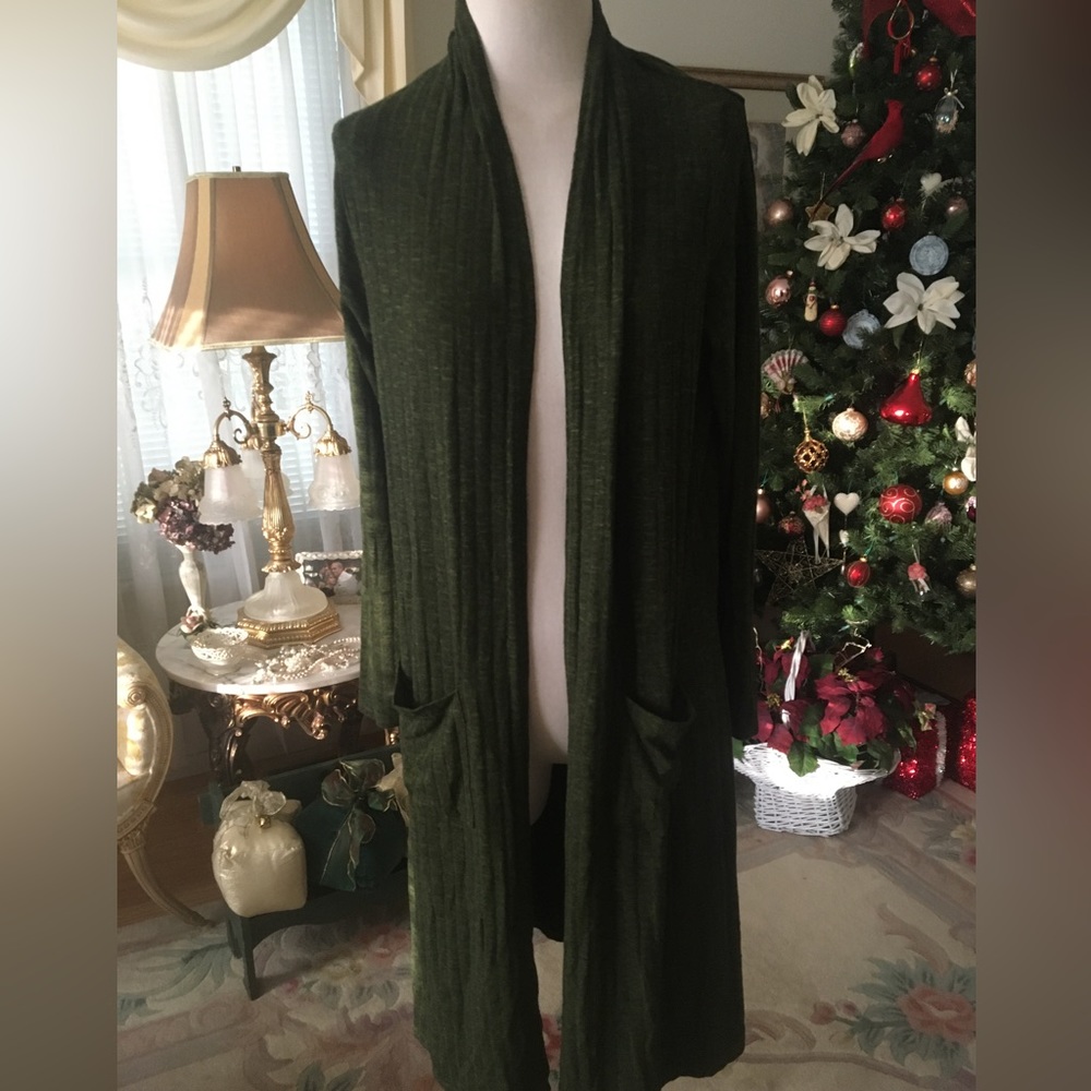 Lisa Rinna Almost New Green Duster/Cardigan Size M - Gem